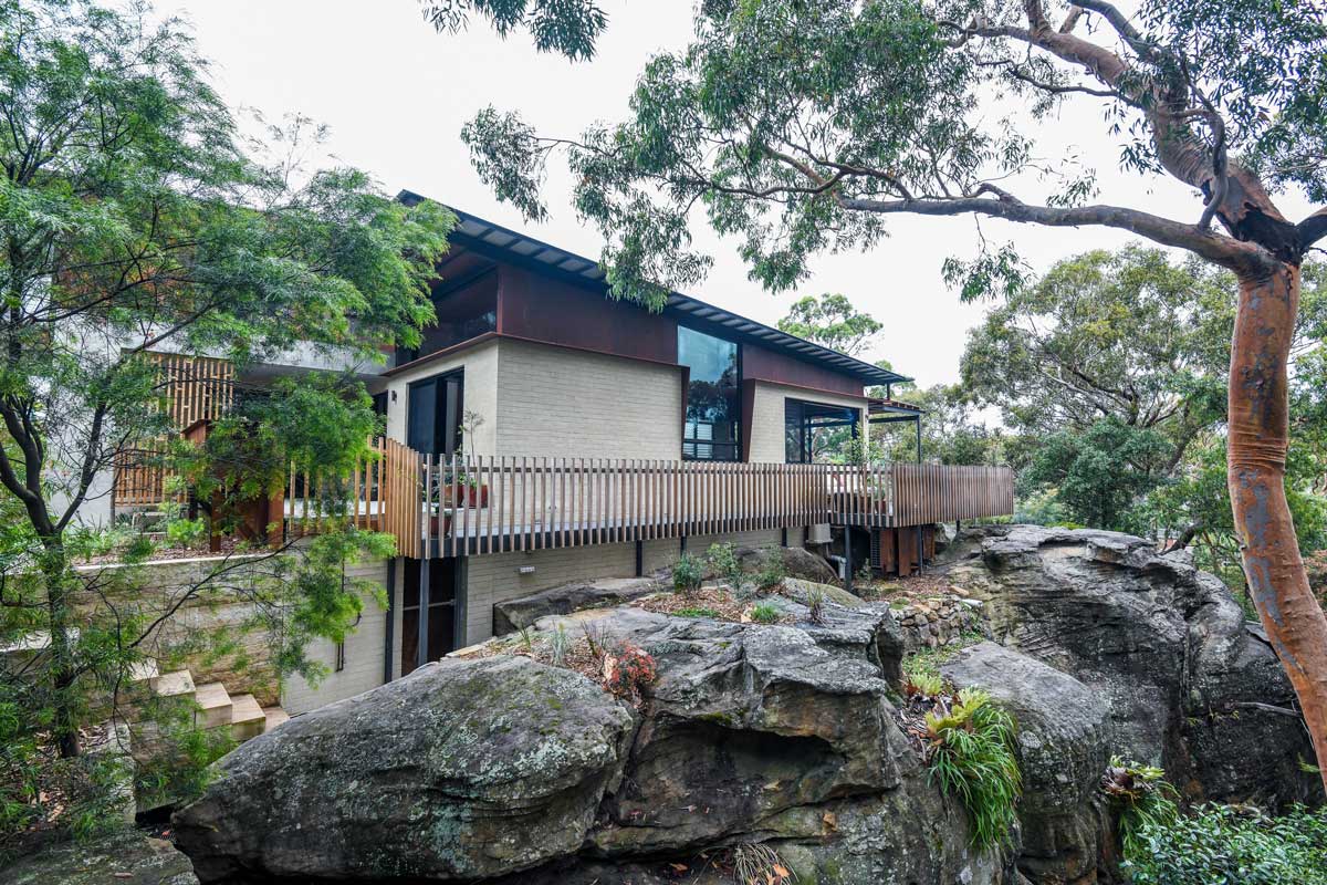 Castlecrag Extensive Renovation Project | GMC Constructions